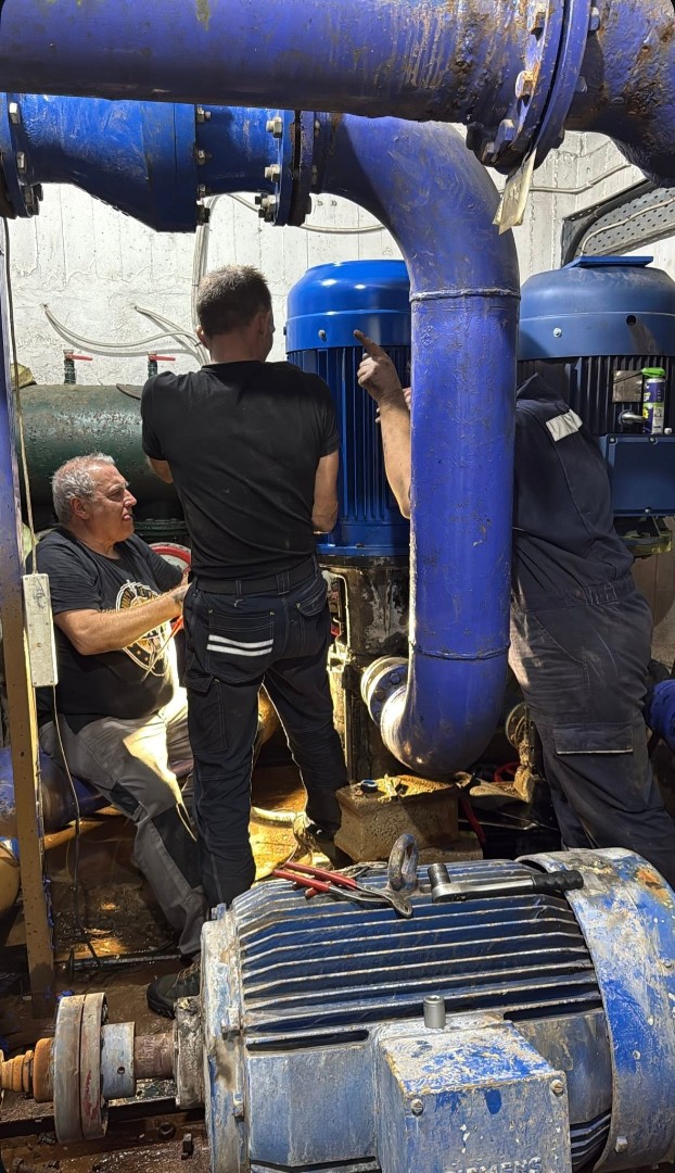 Άμεση αντικατάσταση της αντλίας ύδρευσης και σταδιακή αποκατάσταση της ...